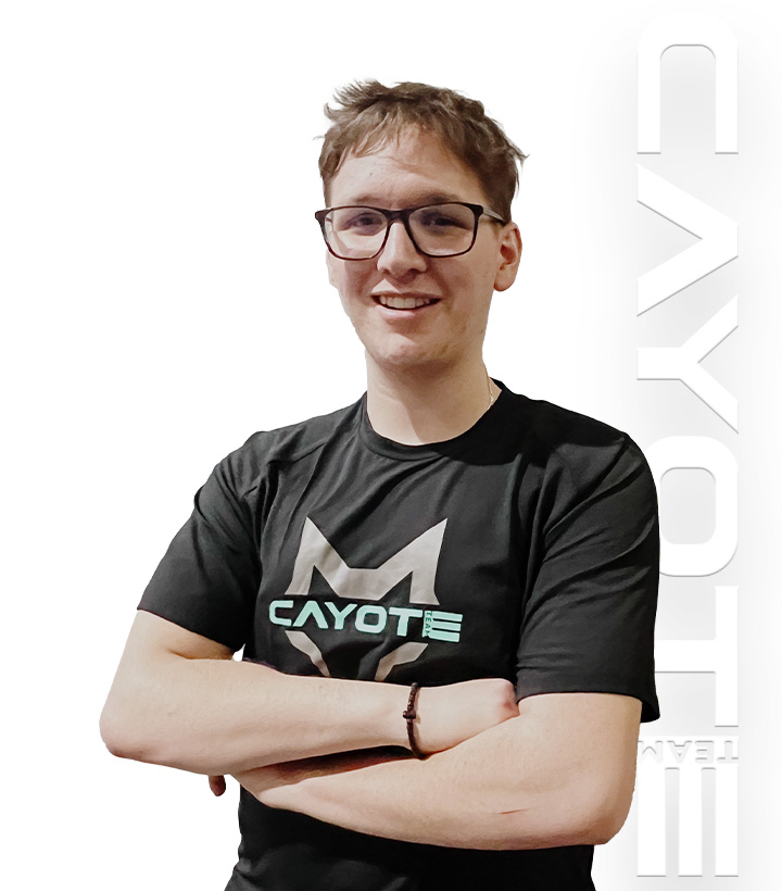 Márk Valent - Cayote